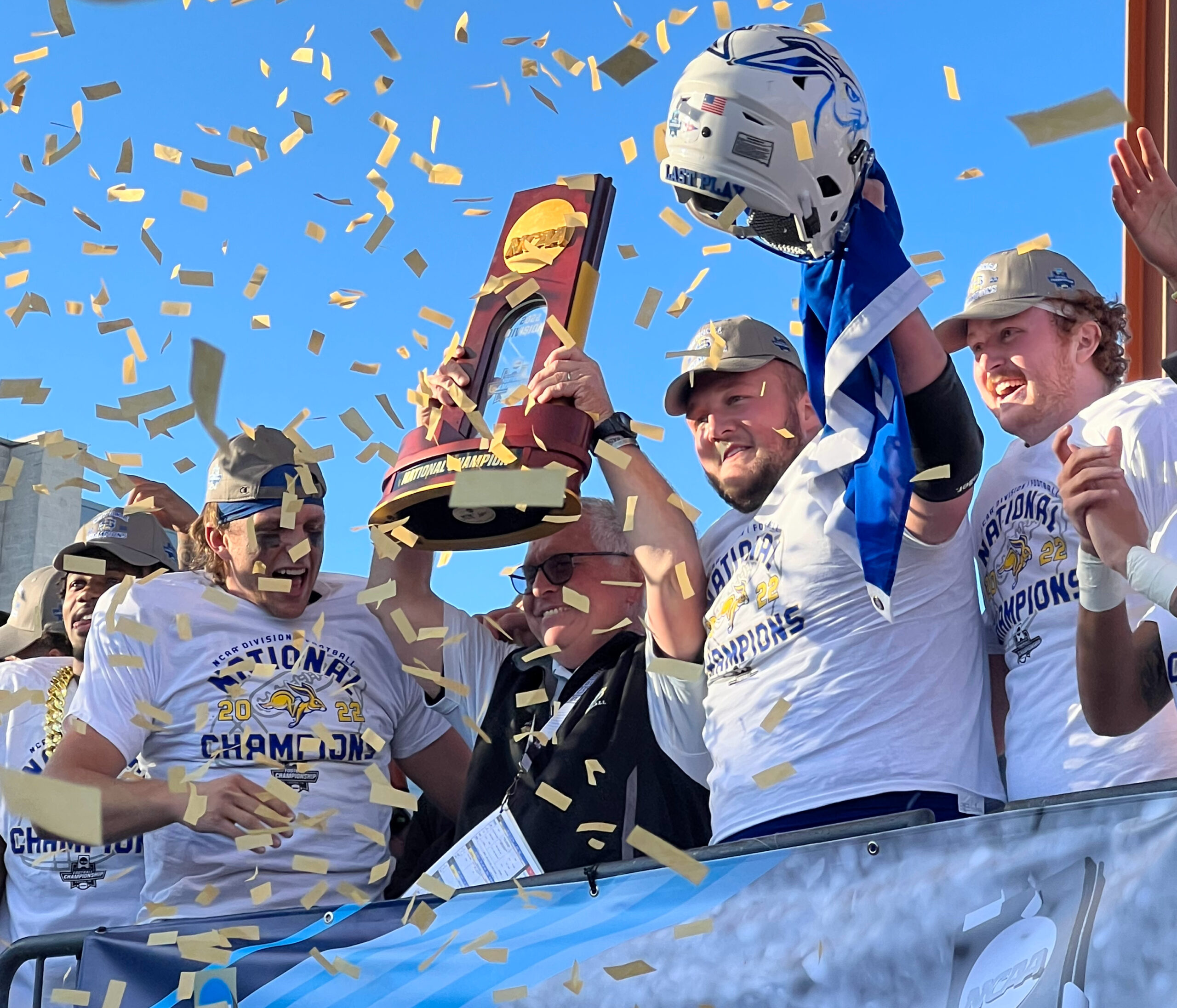 South Dakota State Wins 2023 FCS National Championship Over North ...